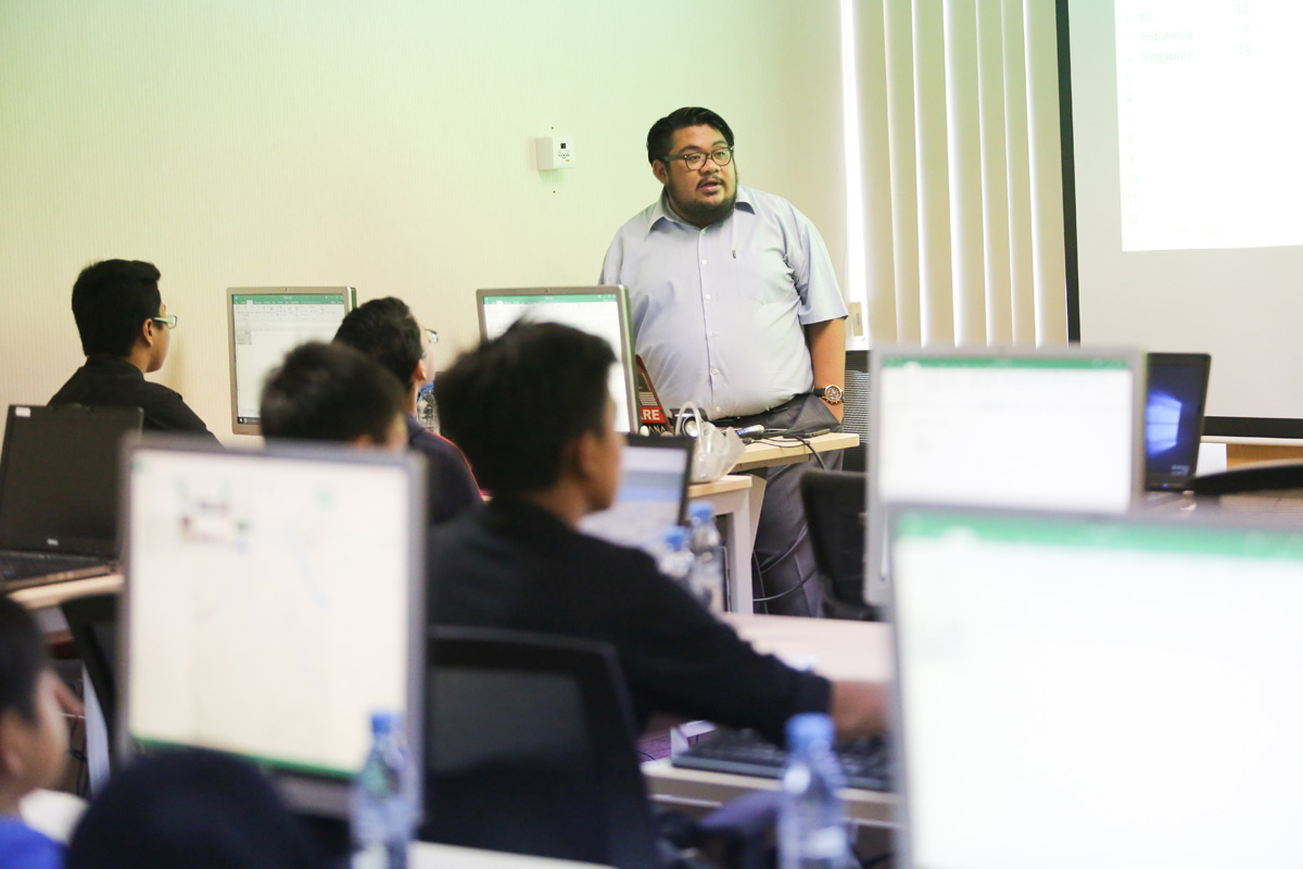 Tech One Provides Free Coding Lessons for Kids